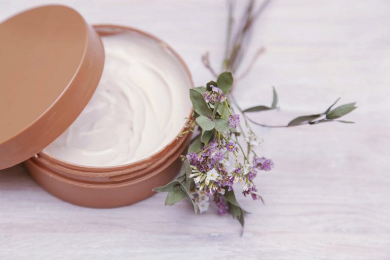 Las mejores cremas humectantes (de marca y caseras) para la piel (2019)