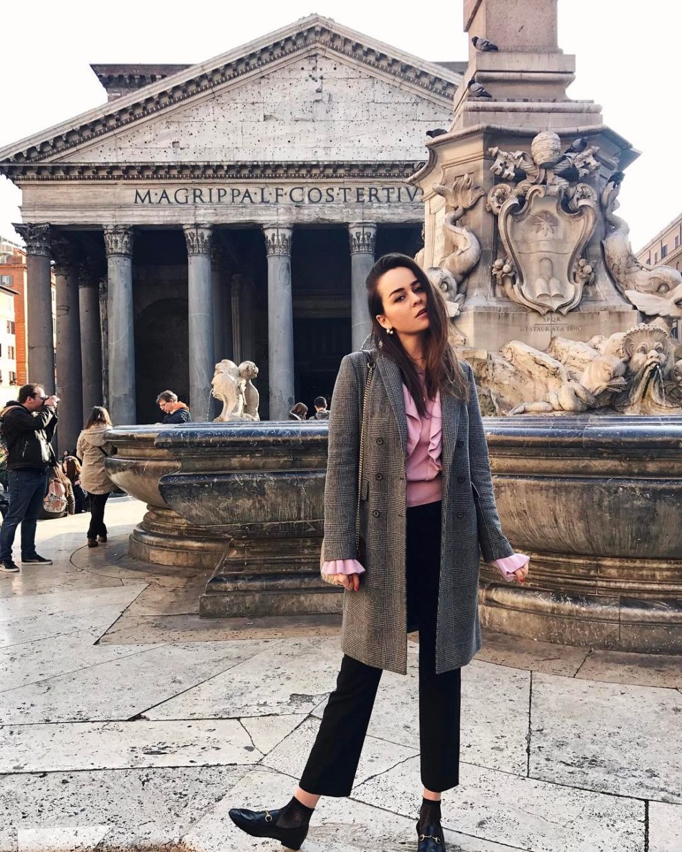 Outfit de Invierno: 42 Looks de Andy Torres ¡La mexicana tendencia en ...