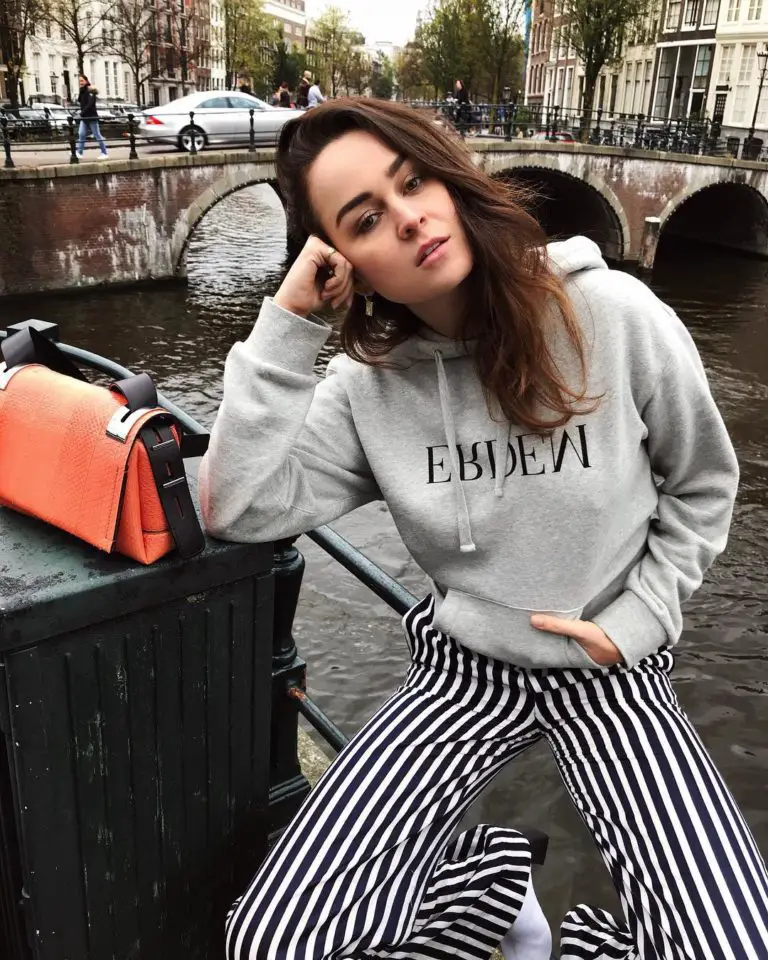 Outfit de Invierno: 42 Looks de Andy Torres ¡La mexicana tendencia en ...