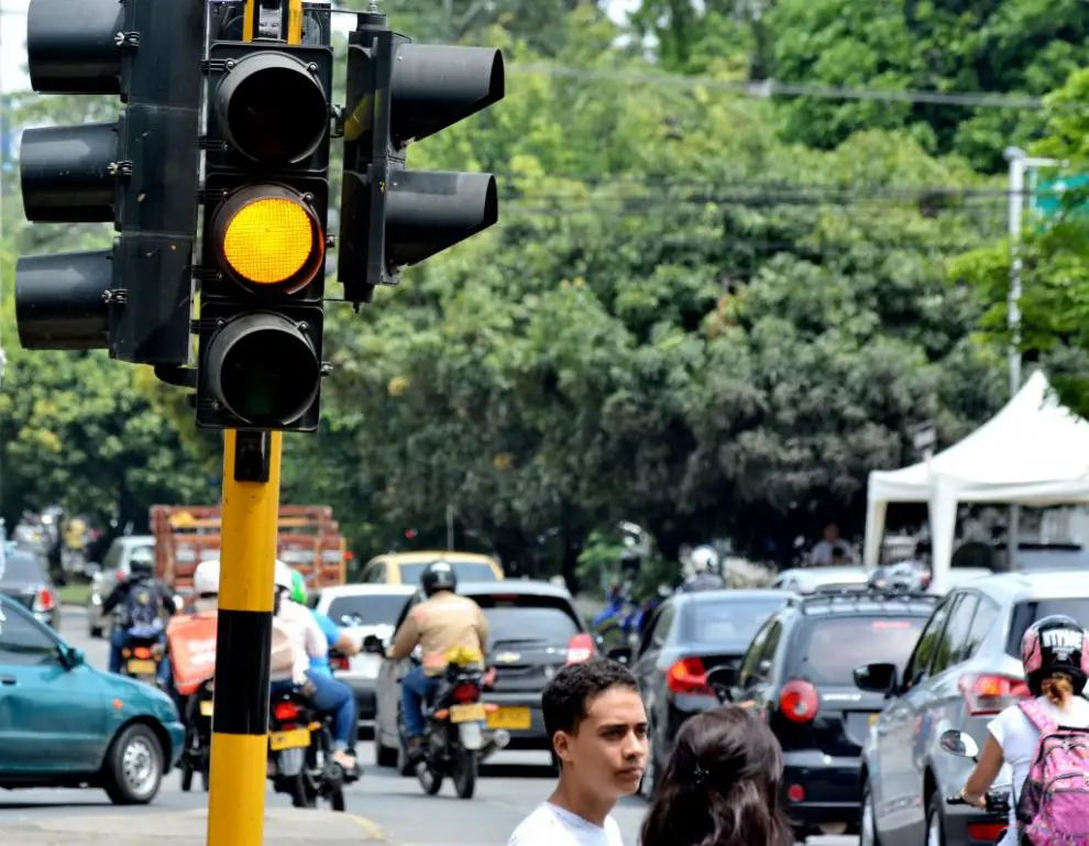 Significado de los colores del semáforo ¡Diversión y aprendizaje para ...