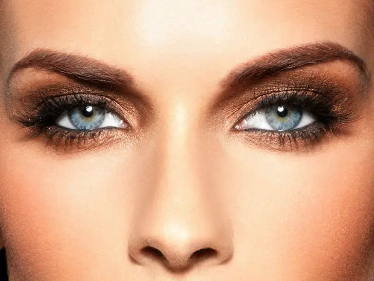 ¿Cómo maquillar los ojos saltones? Técnicas sencillas para usar a tu favor