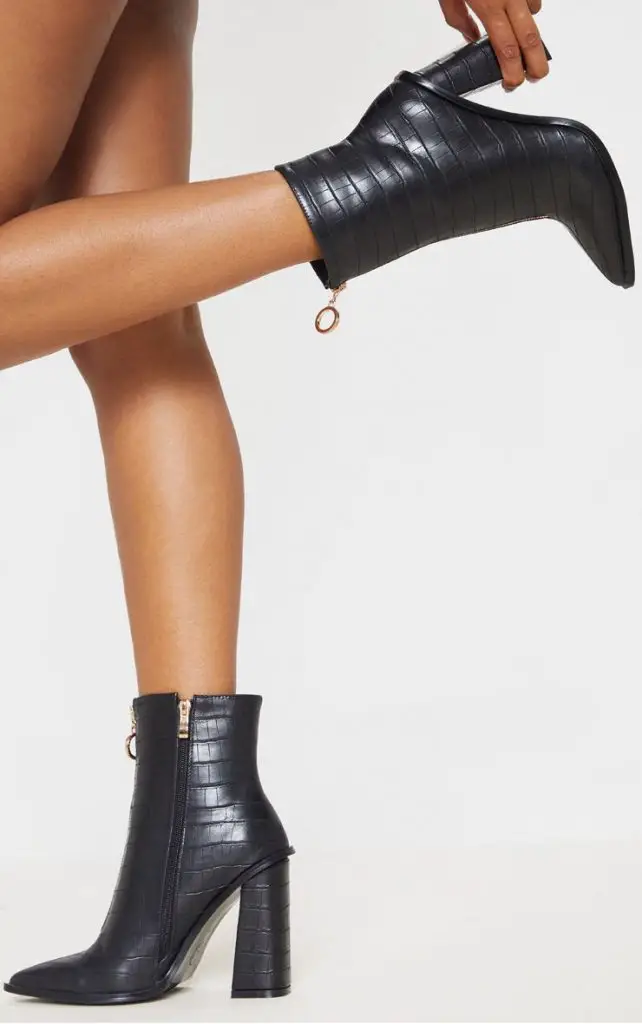 Tacones botines: La tendencia de moda en looks casuales