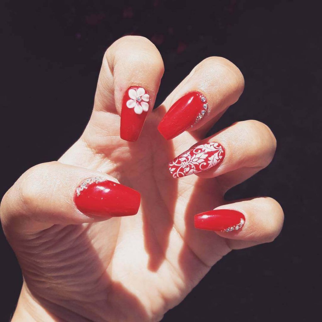 Si amas las uñas rojas ¡Estos diseños son para ti!
