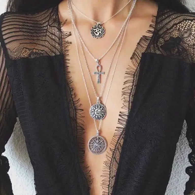 +18 Collares de moda para combinar con tus outfits favoritos