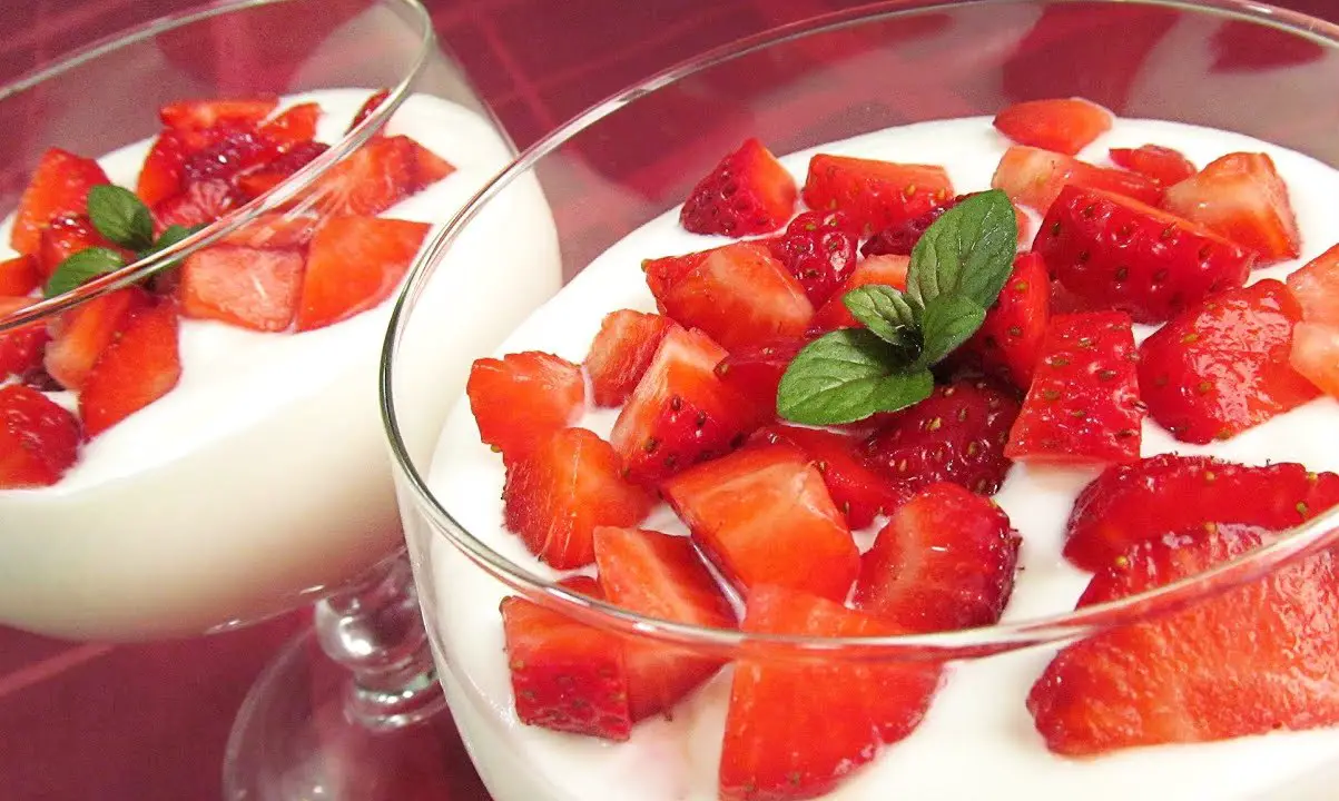 Postres con yogurt para las amantes de las recetas saludables