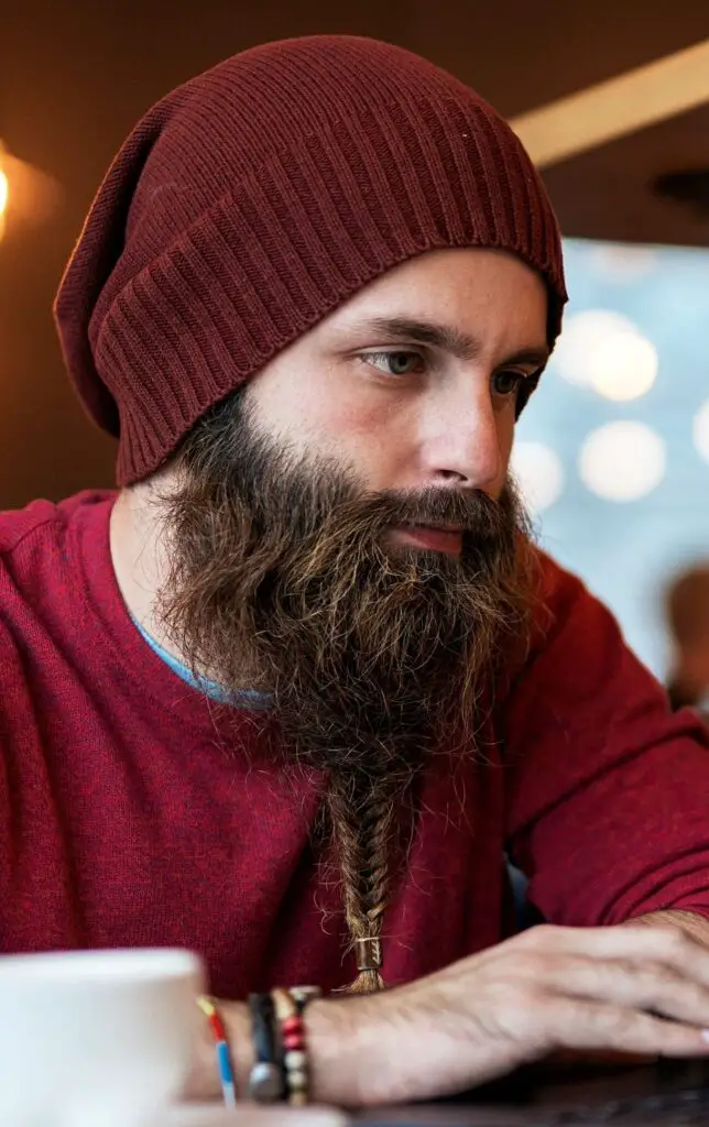 +18 Trenzas en la barba modernas y vikingas