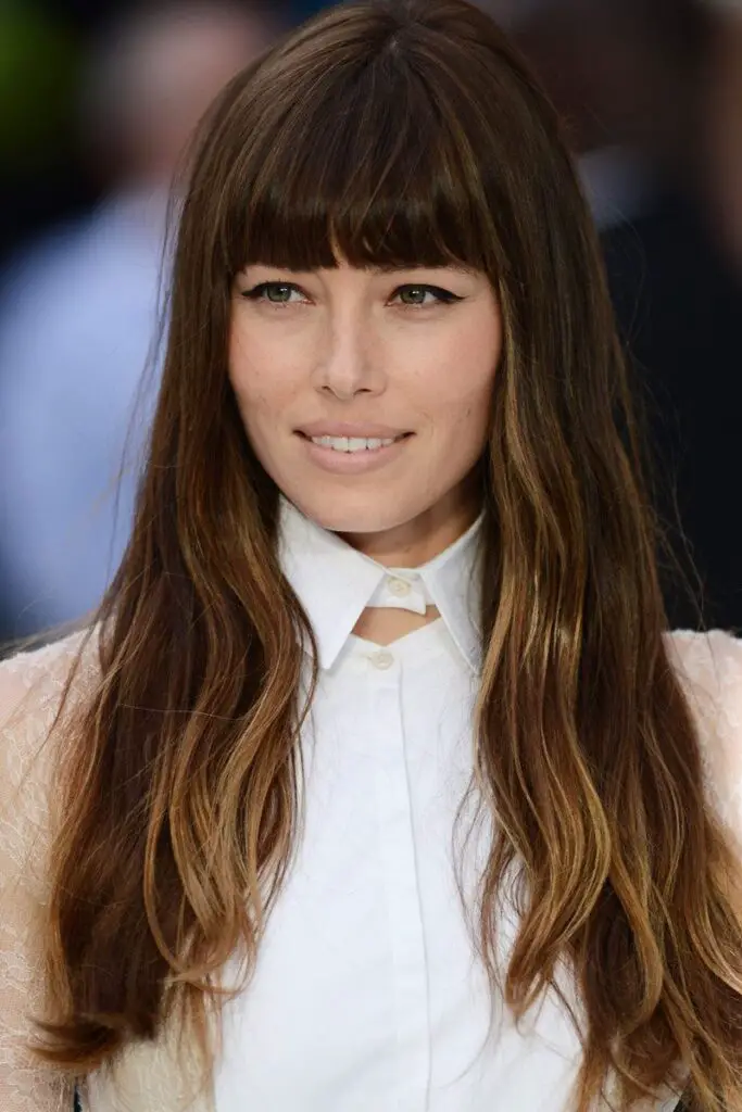 Flequillo para cara alargada: Los mejores estilos para suavizar las ...